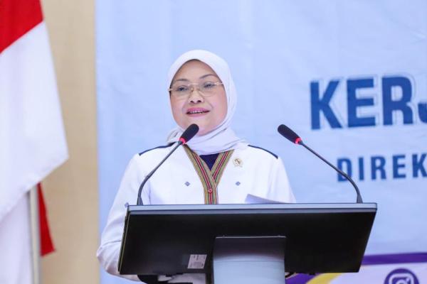 Menaker Lepas 246 Peserta Magang ke Jepang Menaker Lepas 246 Peserta Magang ke Jepang
