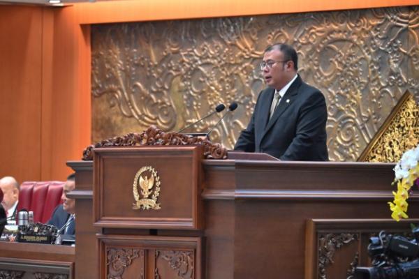Kang Cucun Harap Ketum PBNU Hadiri Harlah ke-25 PKB Kang Cucun Harap Ketum PBNU Hadiri Harlah ke-25 PKB