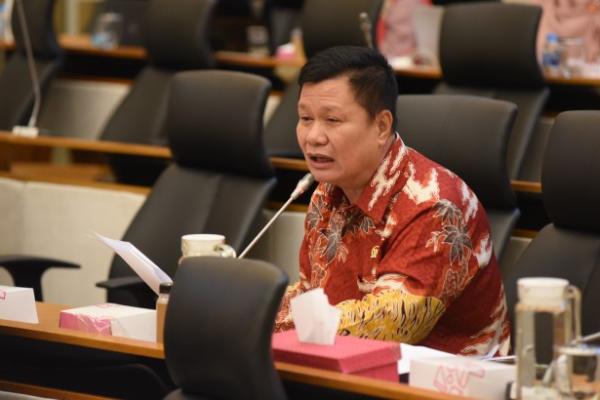 Anggota DPR Minta Pemerintah Segera Atasi Tren Kenaikan Harga Beras Anggota DPR Minta Pemerintah Segera Atasi Tren Kenaikan Harga Beras
