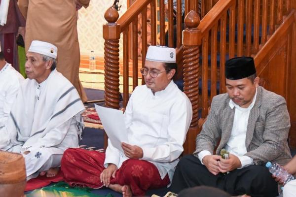 Sambut Tahun Baru 2024, Fadel Muhammad Bersama Rakyat Gorontalo Hadiri Gelar Zikir Akbar